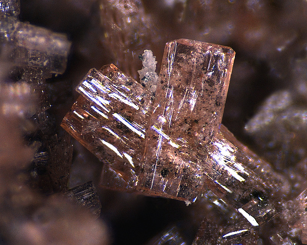 Phosphosiderite: Mineral information, data and localities.