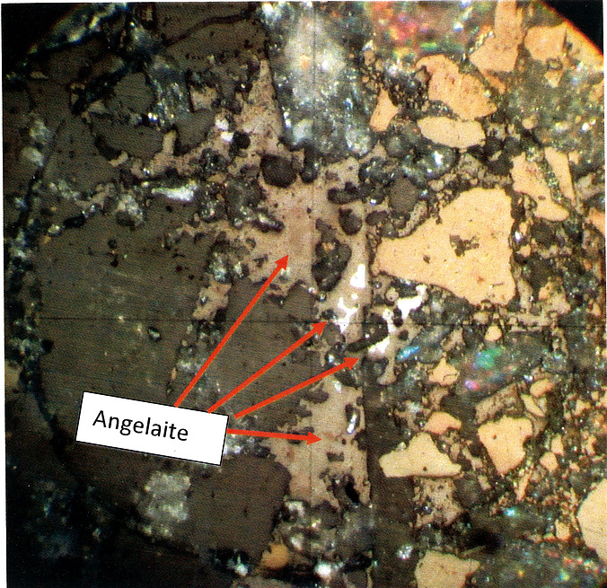 Ángelaite: Mineral information, data and localities.
