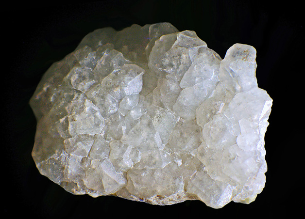 Wairakite: Mineral information, data and localities.