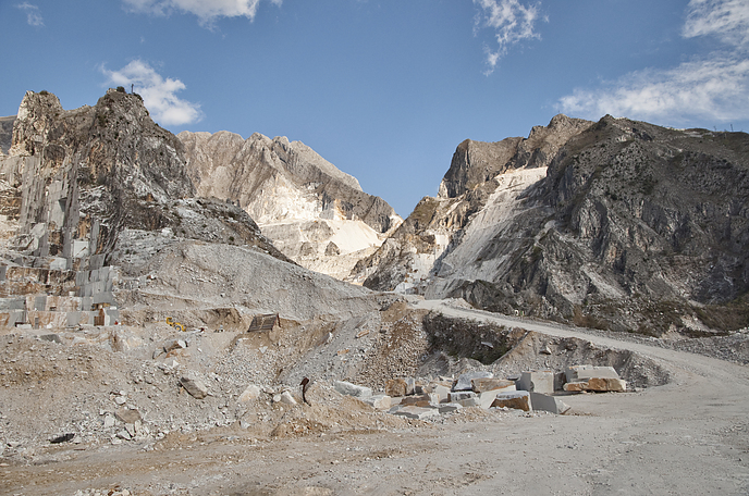 La Facciata Quarry, Torano quarrying basin, Carrara, Massa-Carrara ...