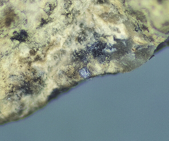 Indite: Mineral information, data and localities.