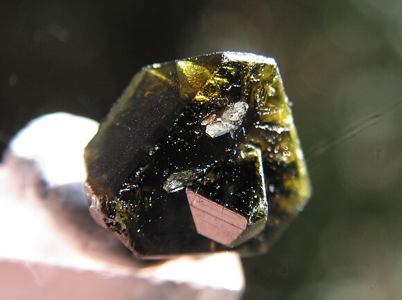 Smaragdite: Mineral information, data and localities.