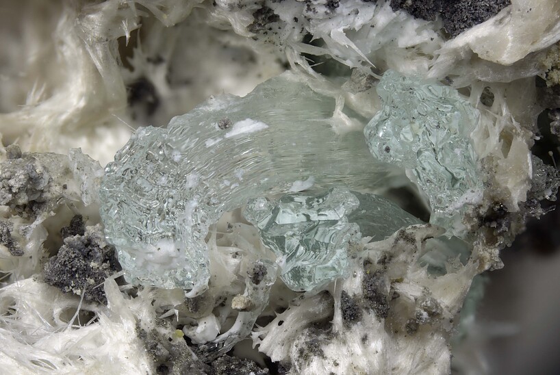 Copper-bearing Melanterite: Mineral information, data and localities.