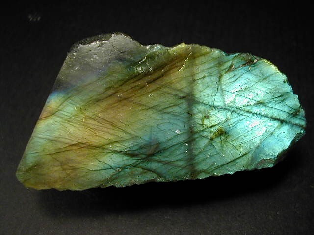Anorthite (Var: Labradorite)