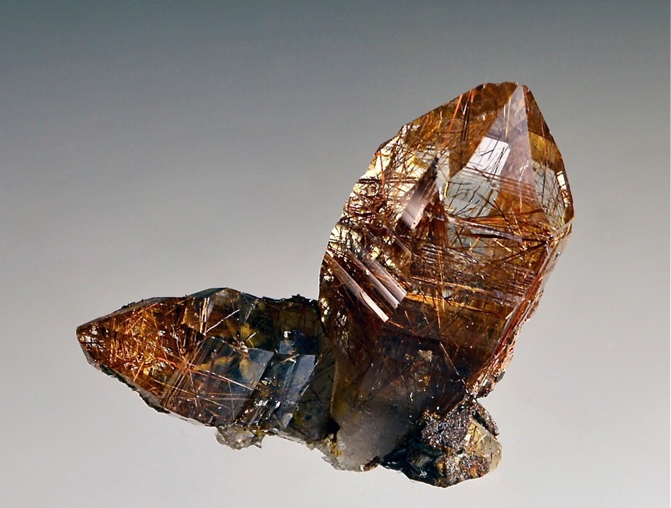 Rutilated Quartz: Mineral information, data and localities.