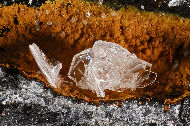 Laurionite: Mineral information, data and localities.