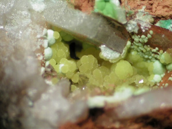 Atelestite: Mineral information, data and localities.