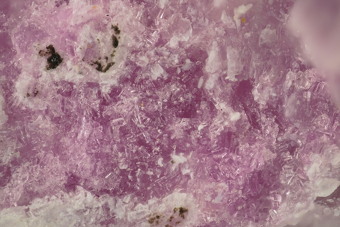 Bentorite: Mineral information, data and localities.