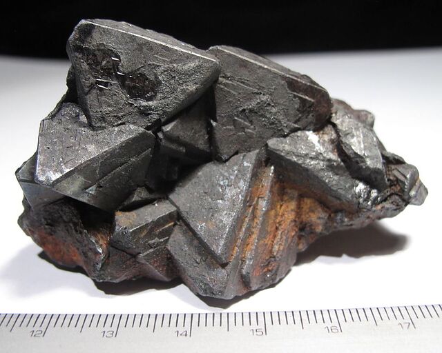 Hematite (Var: Martite)