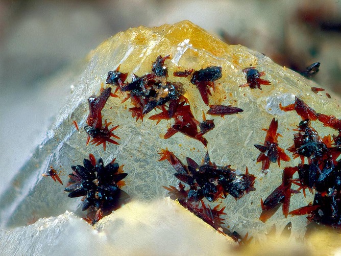 Akaganeite: Mineral information, data and localities.