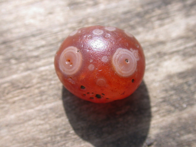 Eye Agate: Mineral information, data and localities.