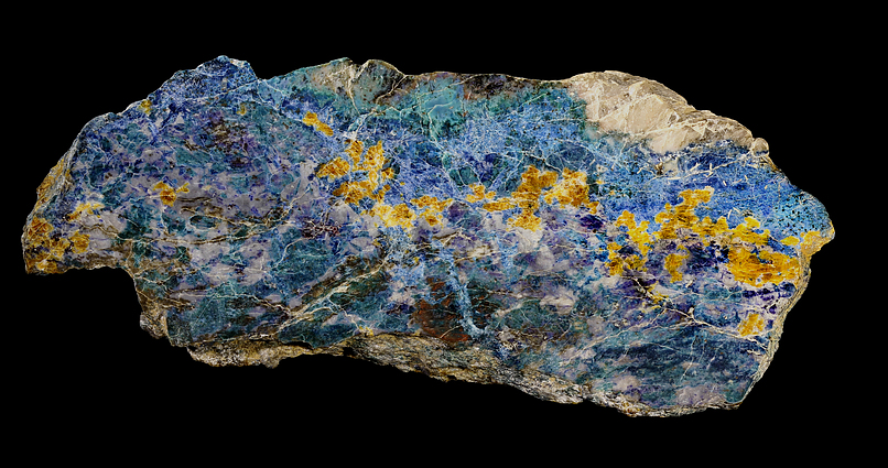 Cyprine: Mineral information, data and localities.