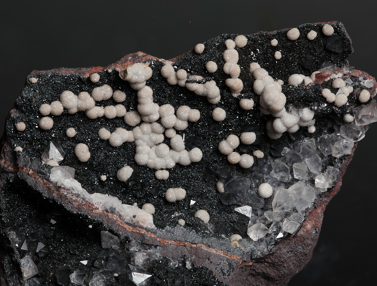 Photos : Florence mine calcite ID questioned