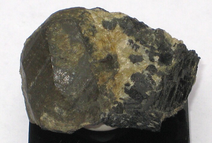 Photo Gallery: Barton Garnet Mines (Gore Mountain mine; Ruby Mountain ...