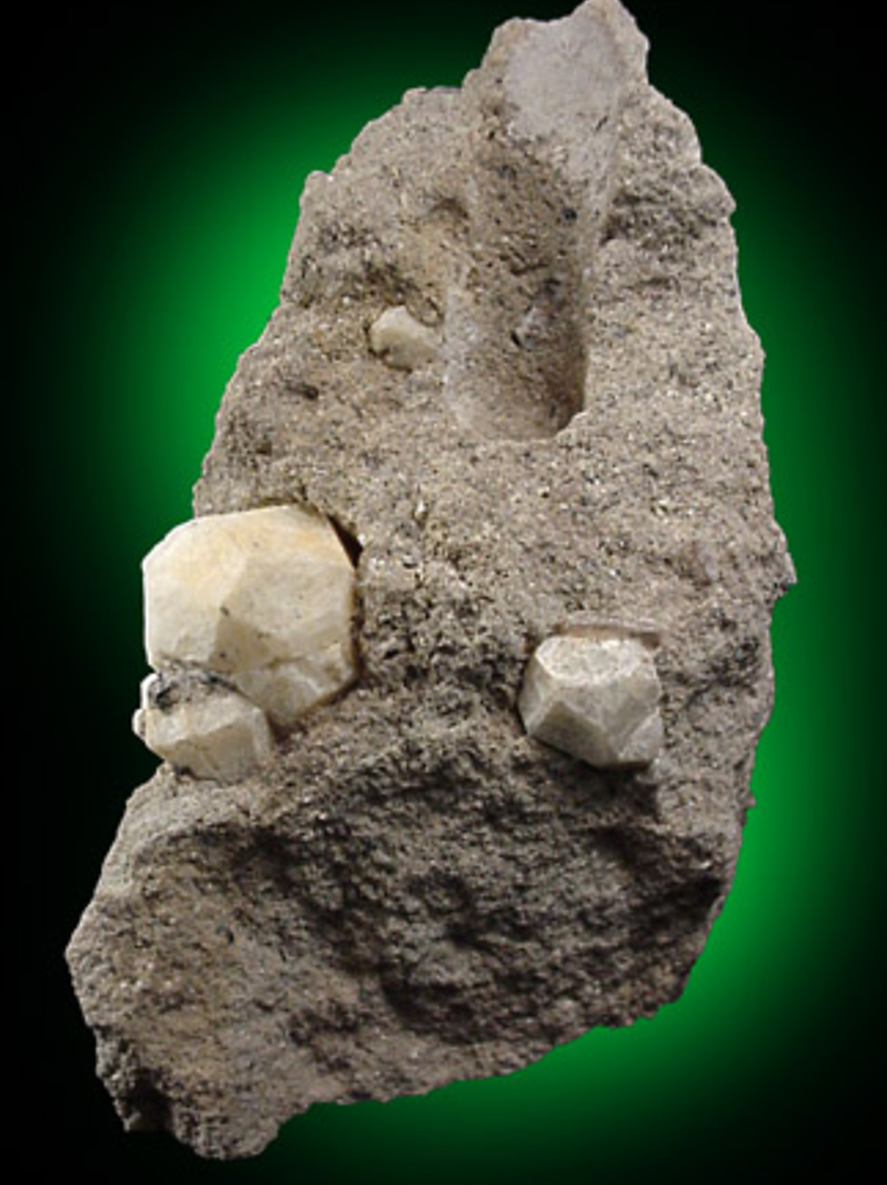 © Rob Lavinsky & irocks.com