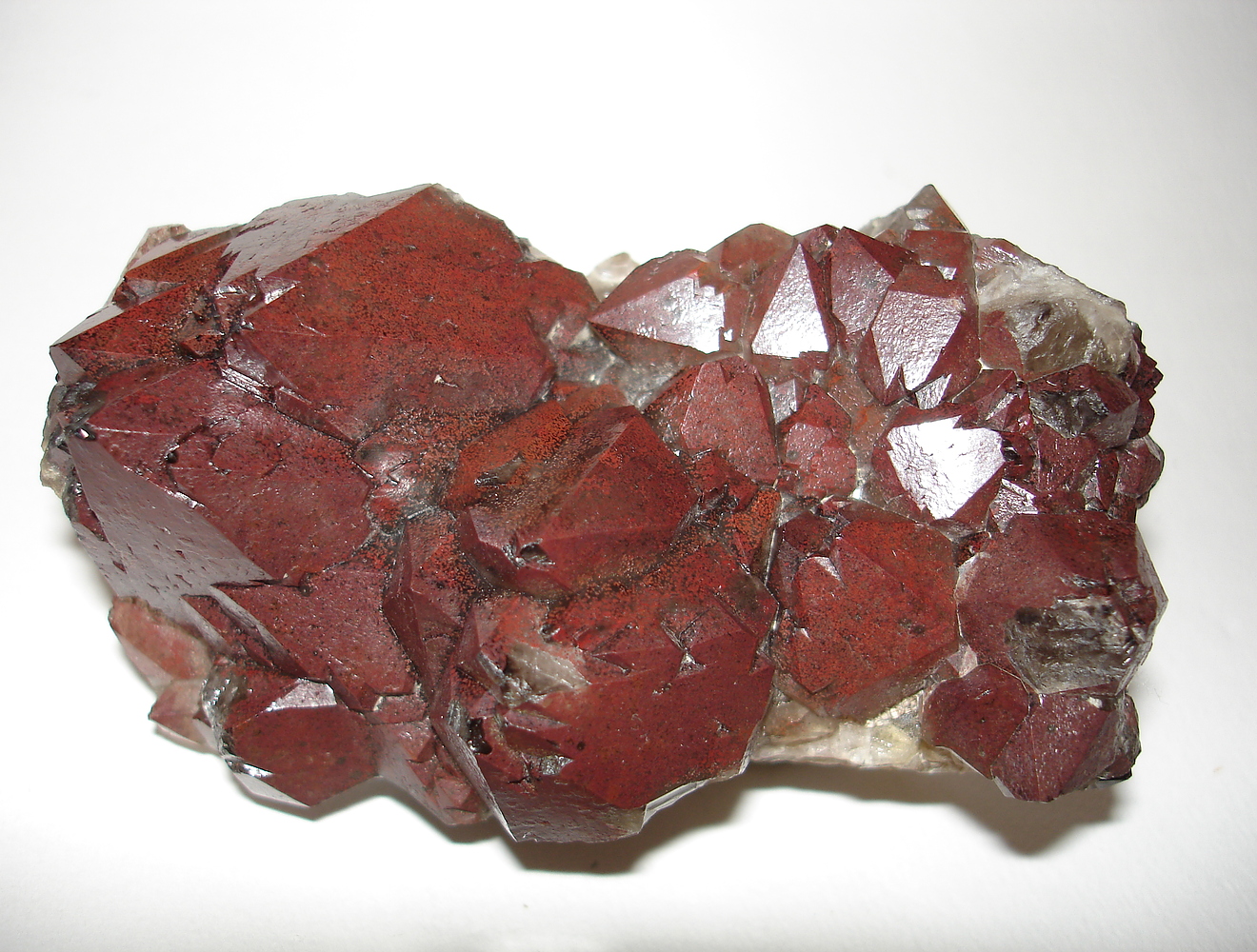 Ferruginous Quartz: Mineral information, data and localities.