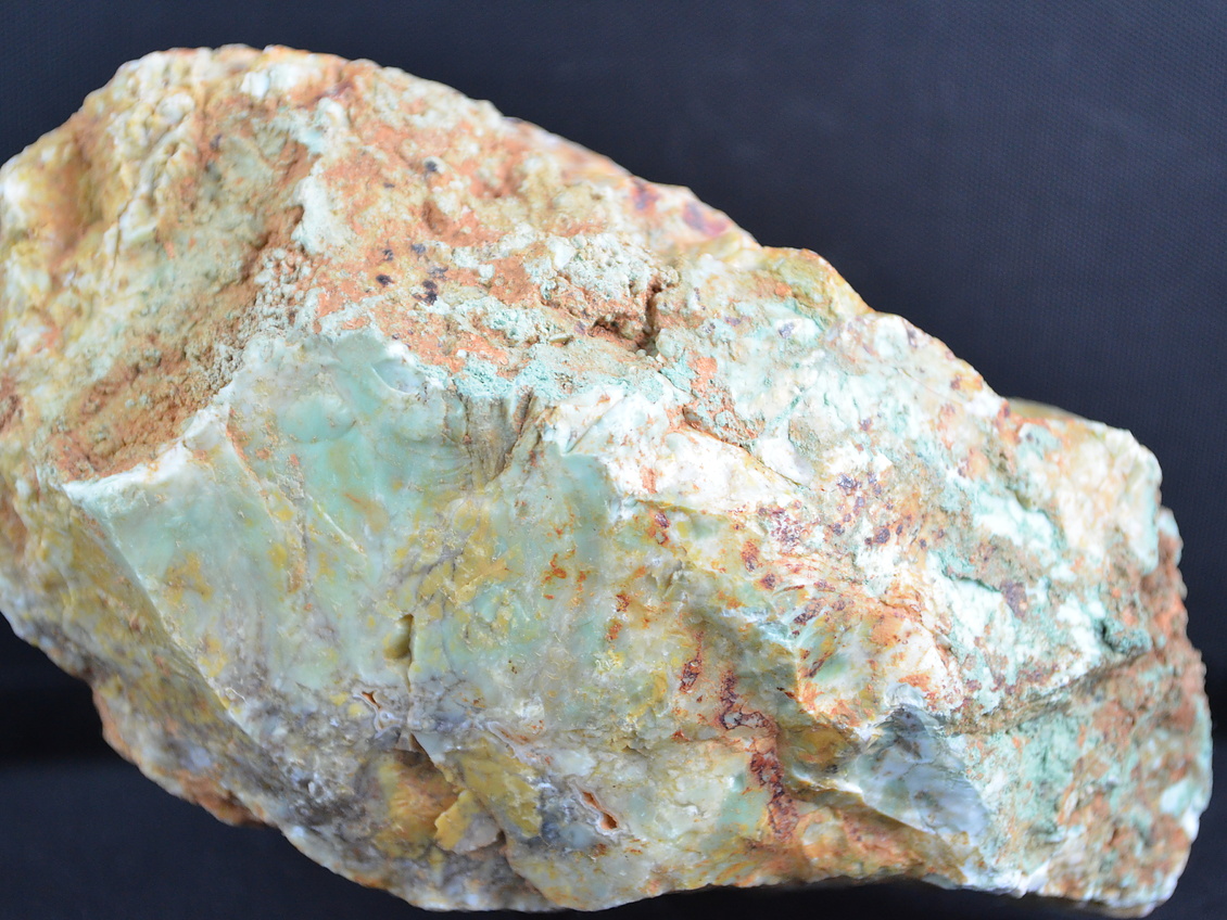 Opal (Var: Common Opal)