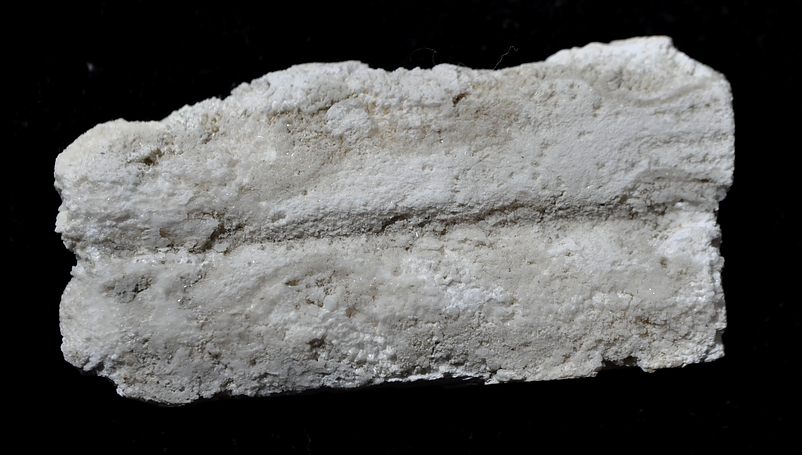 Monetite: Mineral information, data and localities.