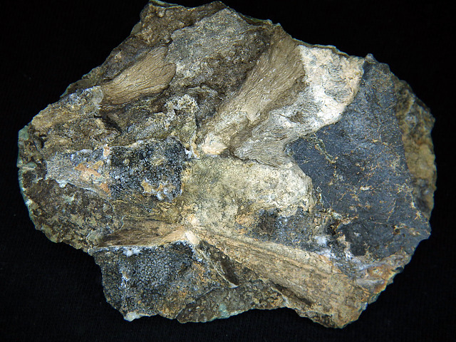 Serpentine Subgroup, Magnesite