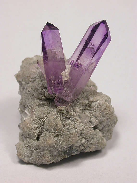 Amethyst: Mineral information, data and localities.