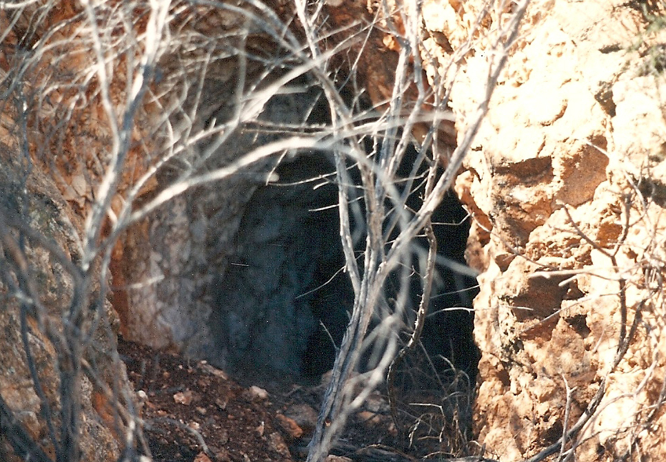Pala View Mine, Tourmaline Queen Mountain (Pala Mtn; Queen Mtn), Pala ...