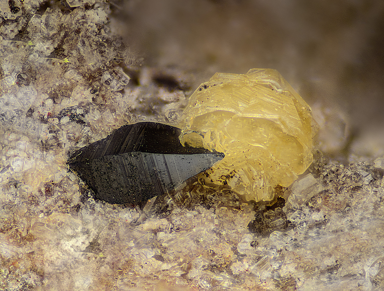 Improving Mindat.org : POTD - from Norway - anatase & parisite AND ...