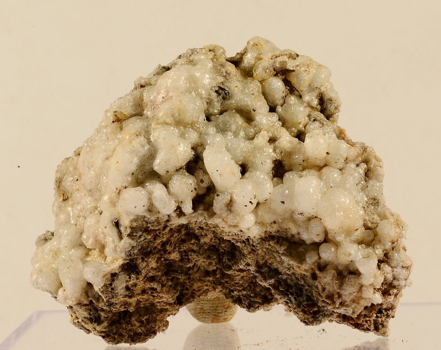 Geyserite: Mineral information, data and localities.