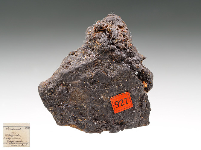 Elaterite: Mineral information, data and localities.