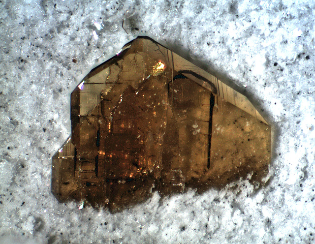 Fayalite, Cristobalite