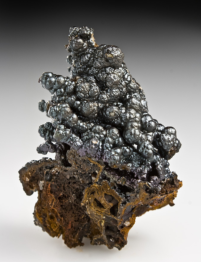 mindat.org - Goethite