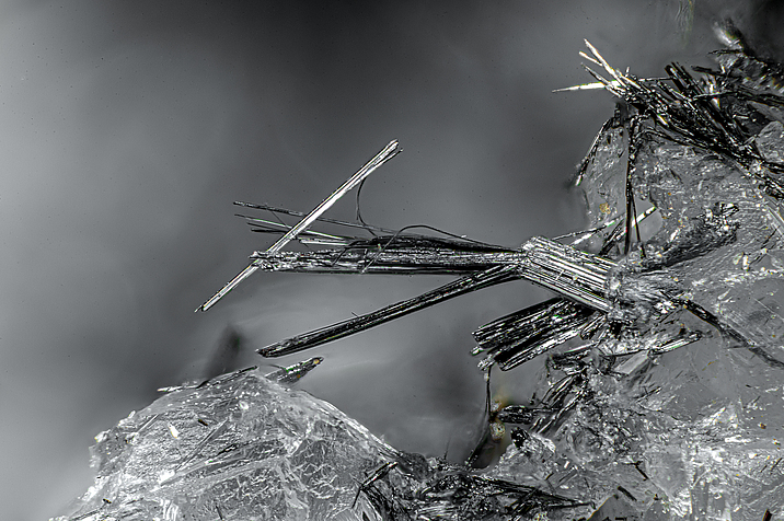 Pillaite: Mineral information, data and localities.