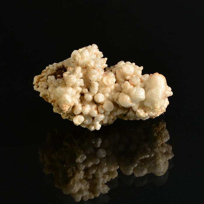 Fiorite: Mineral information, data and localities.