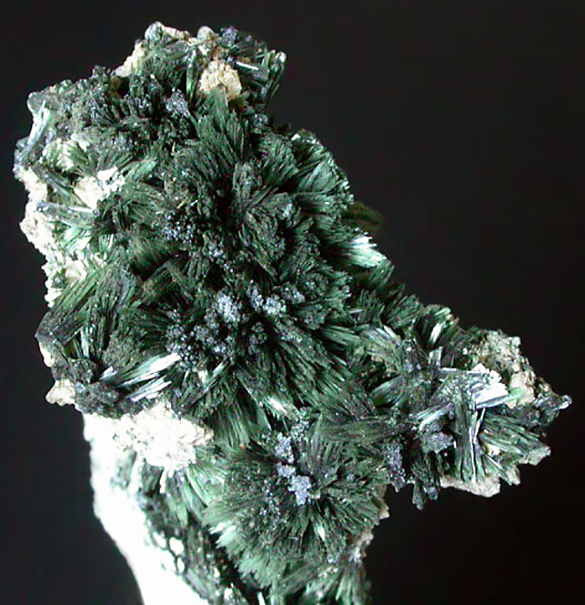 Olivenite