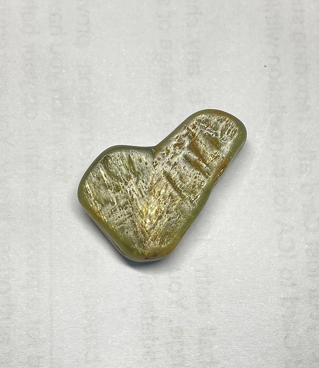 Cymophane: Mineral information, data and localities.