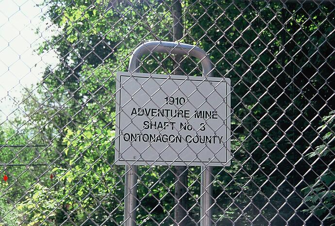 Adventure mine, Greenland, Greenland Township, Ontonagon County ...