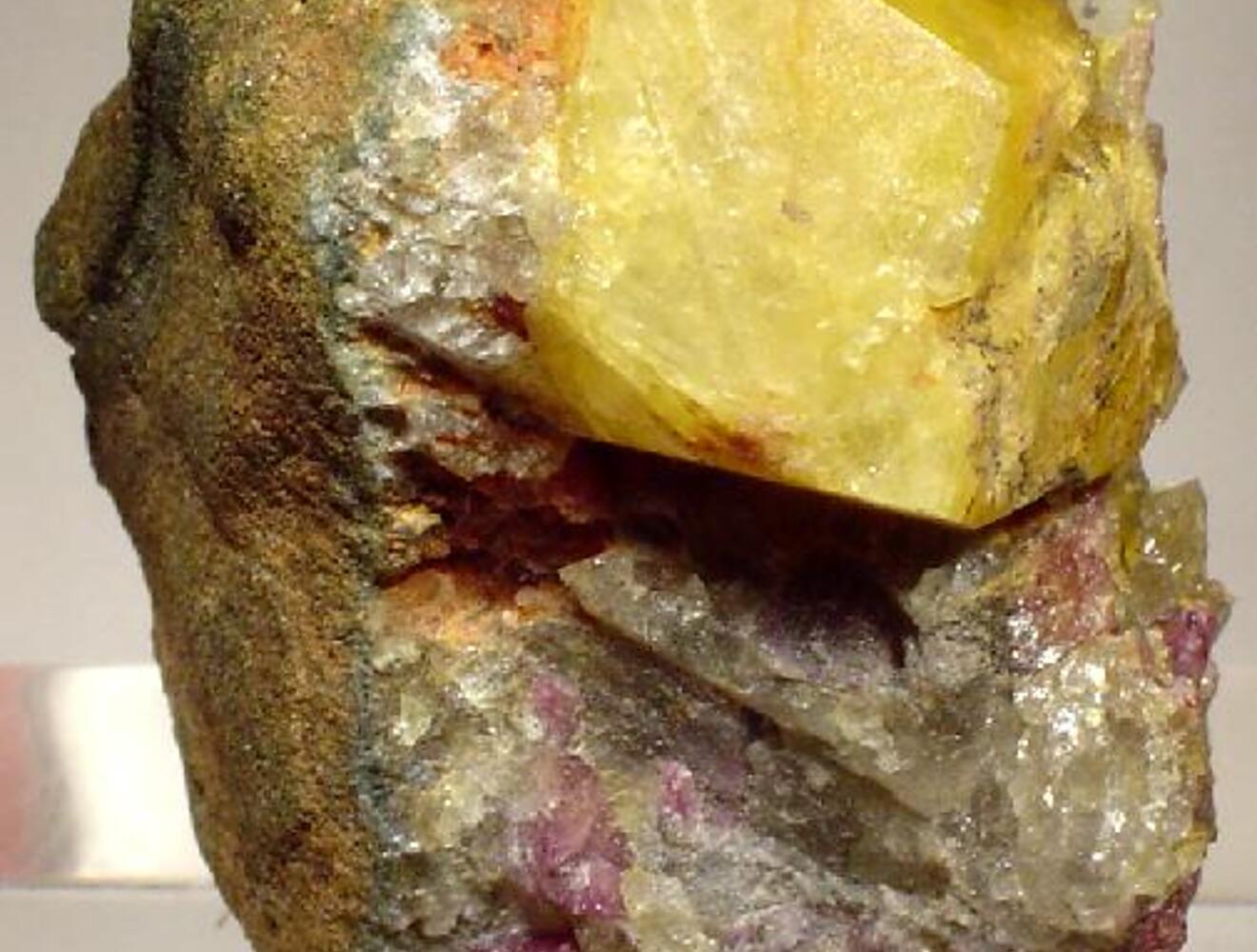 Londonite: Mineral information, data and localities.