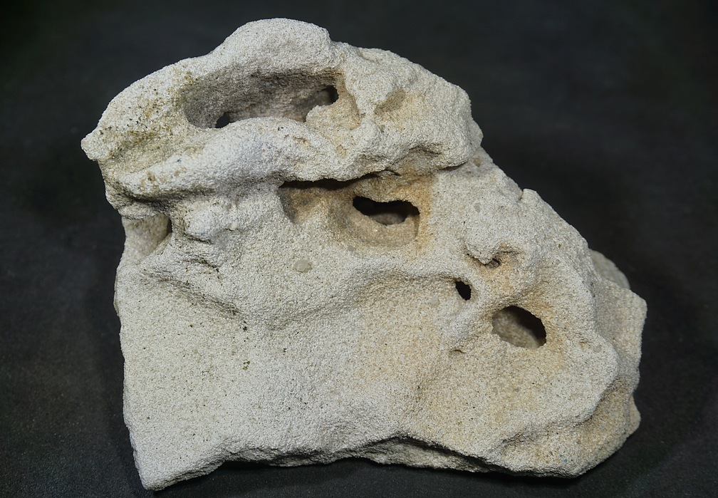 Quartzose sandstone: Mineral information, data and localities.