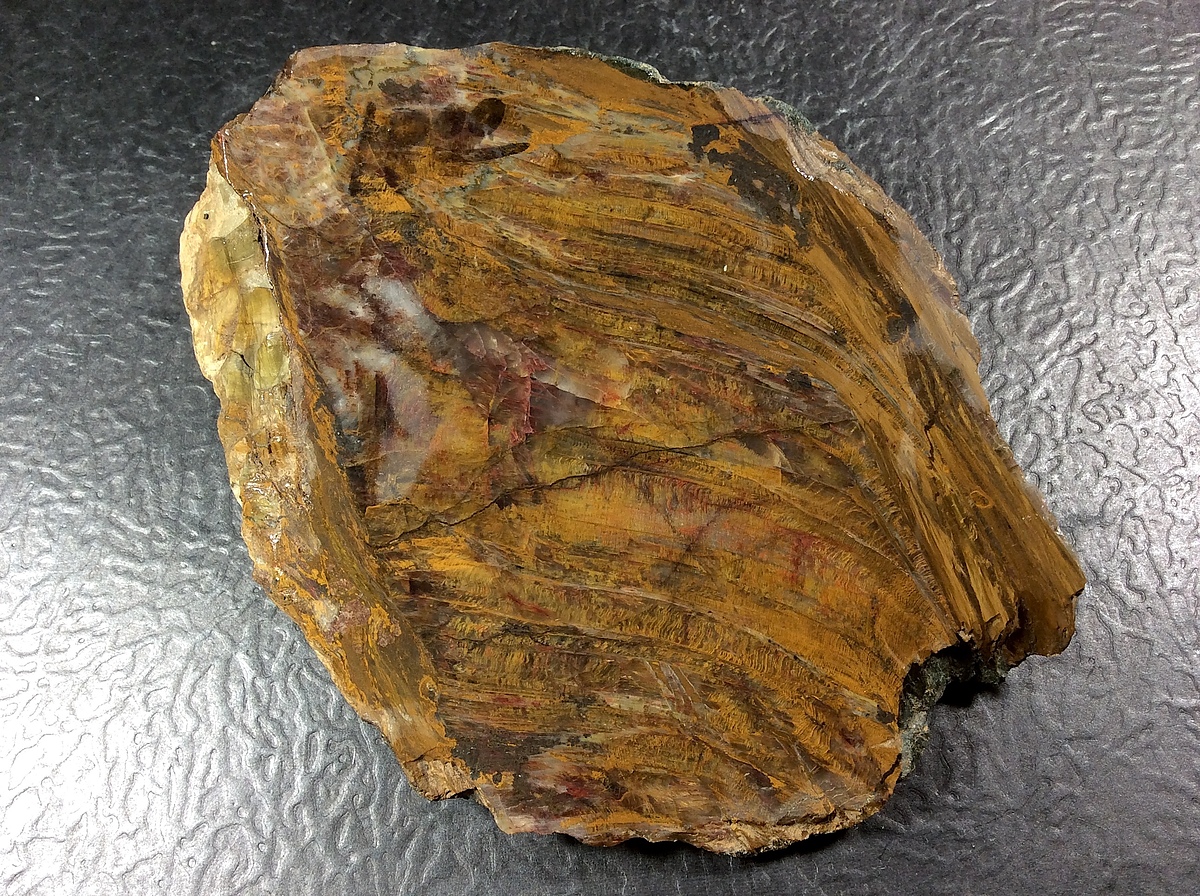 Chalcedony (Var: Binghamite)