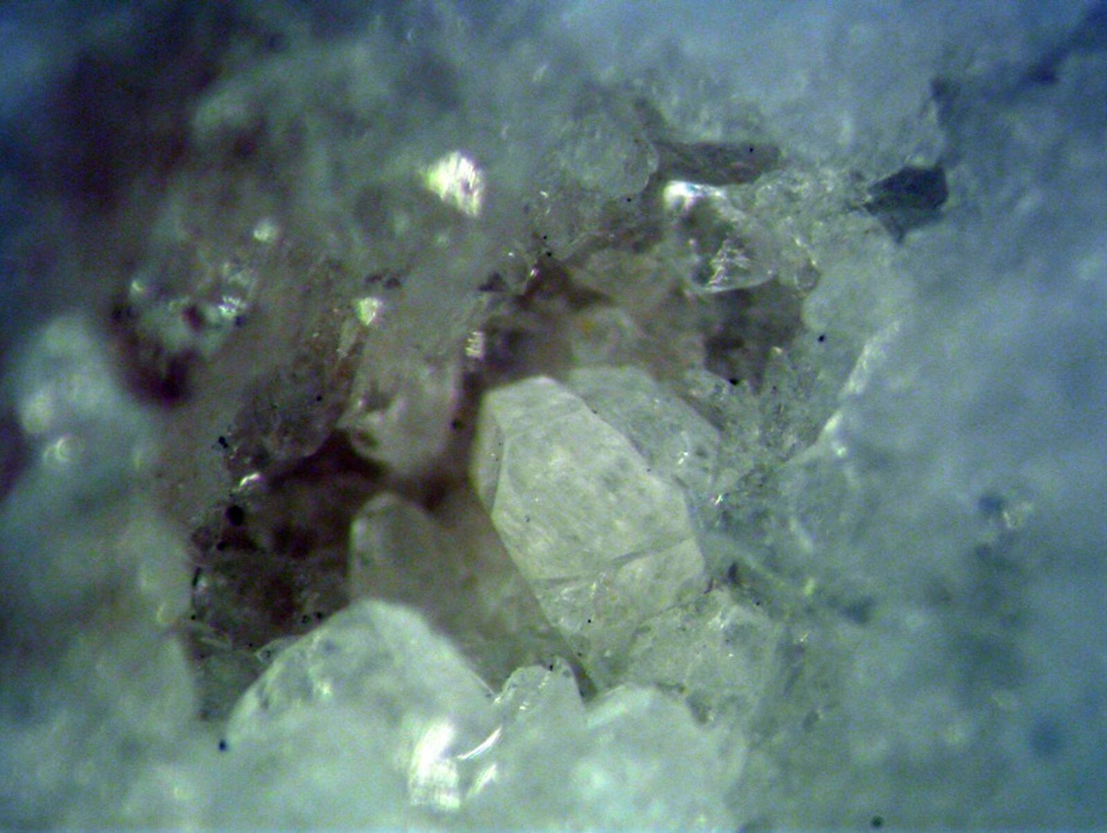 Chiolite, Hydrokenoralstonite