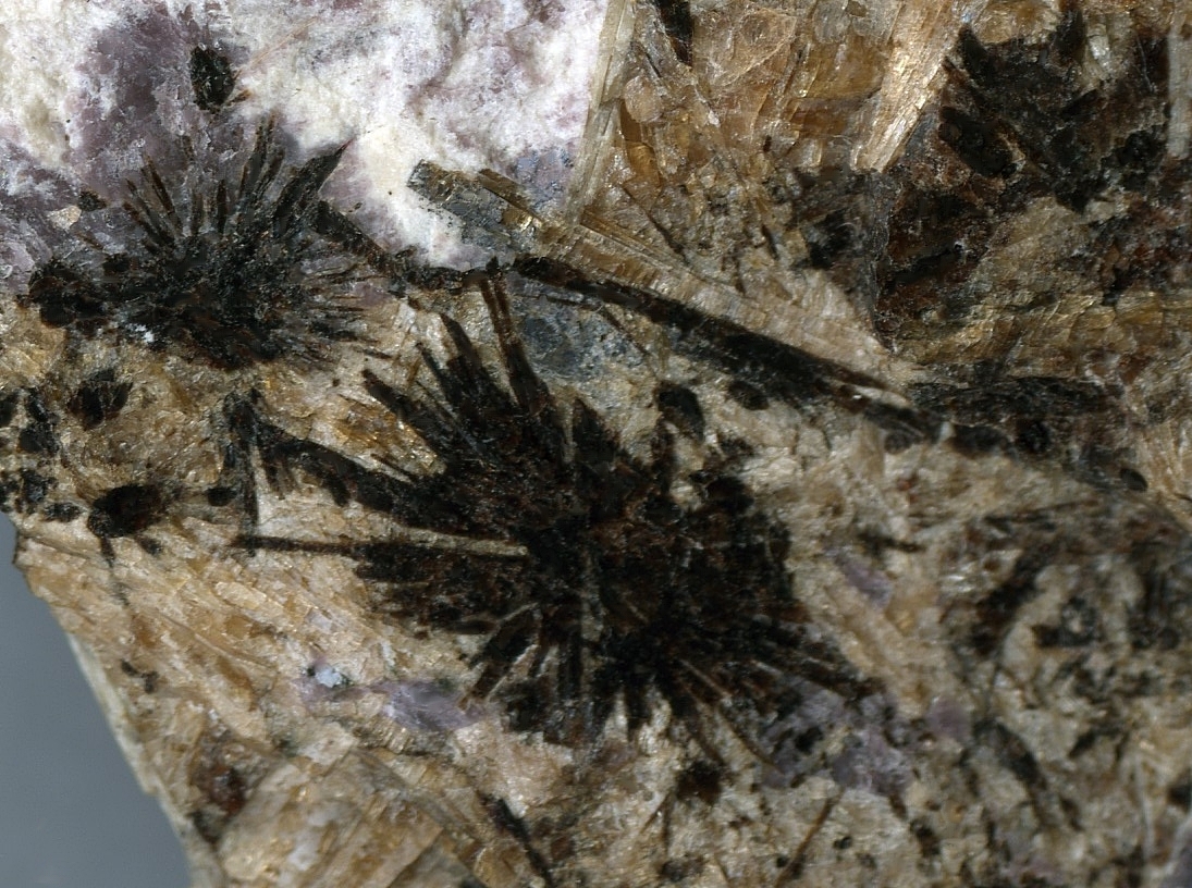 Definition of spherulite