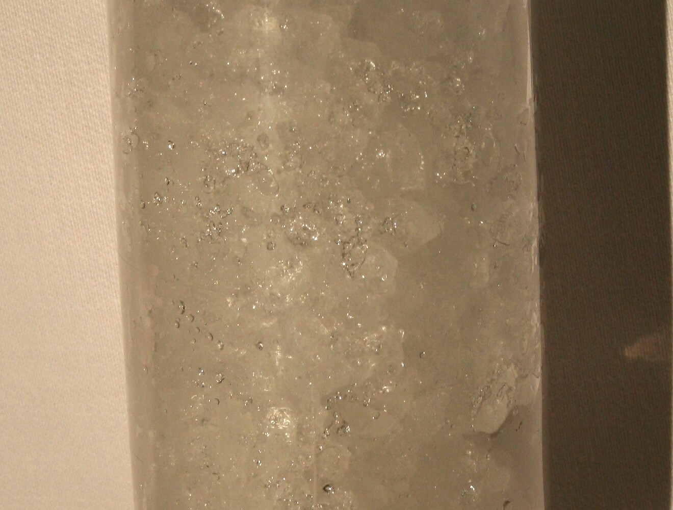 Bischofite: Mineral information, data and localities.