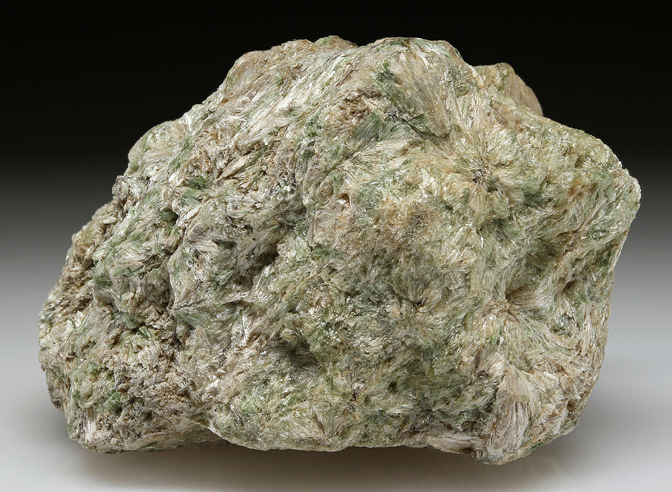 Cummingtonite (of Dewey): Mineral information, data and localities.