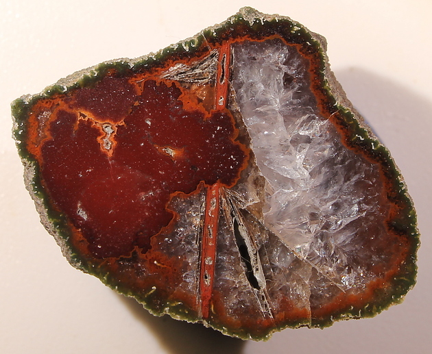 Agate-Jasper: Mineral information, data and localities.