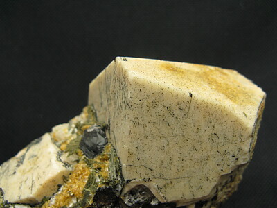 TCM-X53 - Microcline, Stilbite Subgroup, Bavenite, Epidote, Quartz (Var ...