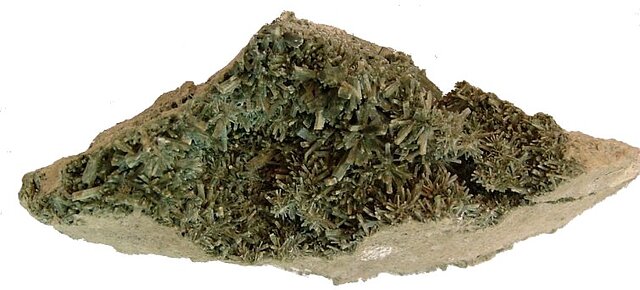 Amphibole Supergroup (Var: Uralite)