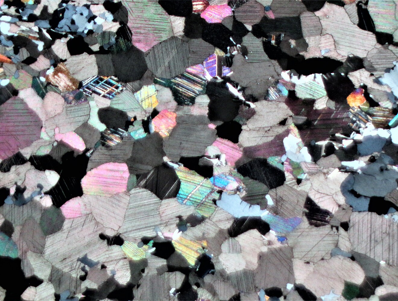 Impure marble: Mineral information, data and localities.