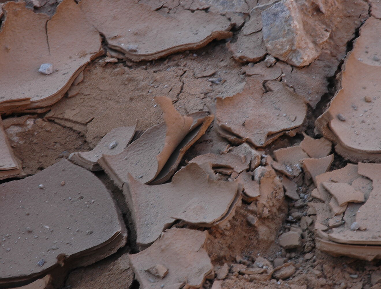 Clay: Mineral information, data and localities.