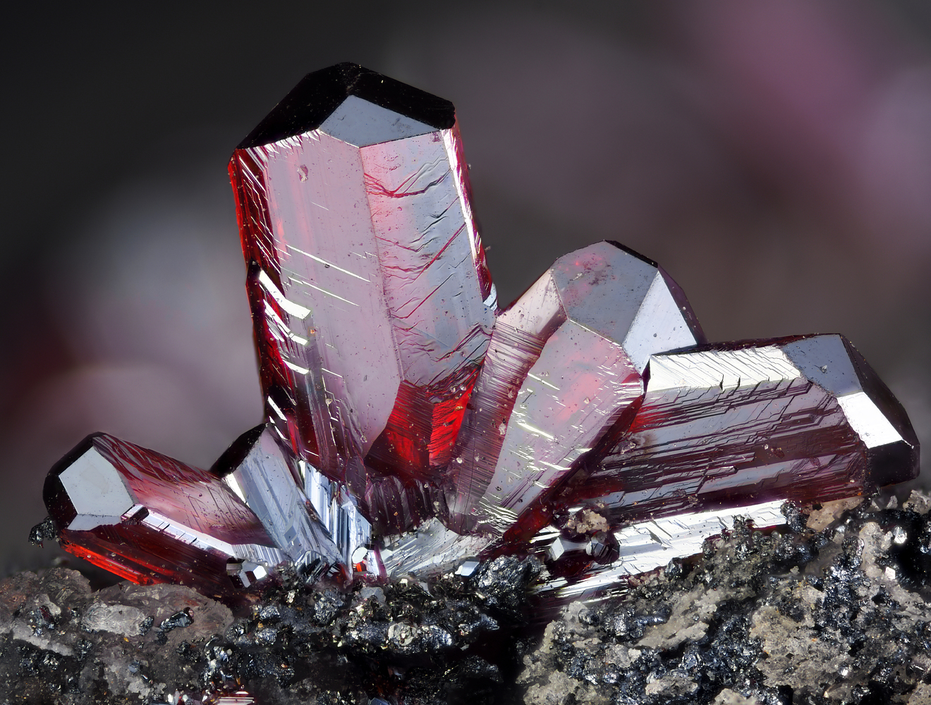 Proustite: Mineral information, data and localities.