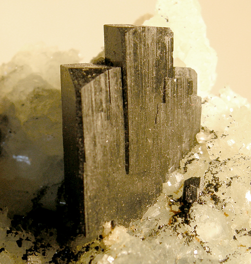 Babingtonite occurrences, Qiaojia County, Zhaotong, Yunnan, China