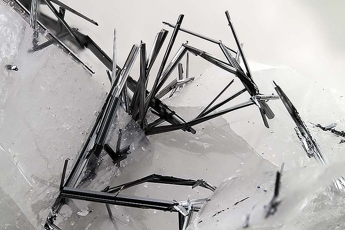 Meneghinite: Mineral information, data and localities.